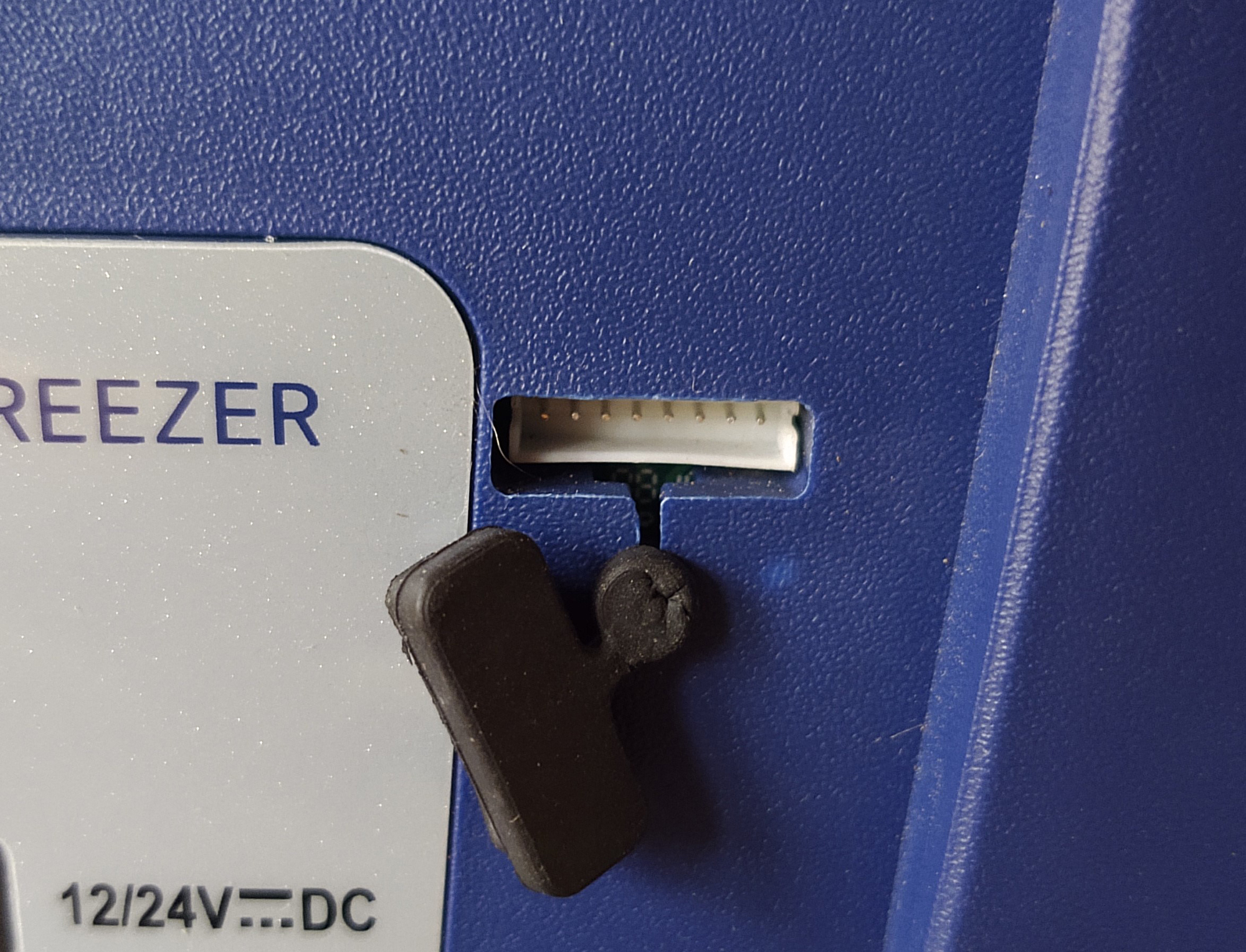 How To Install An ARB Fridge App Connect Module | Quadratec