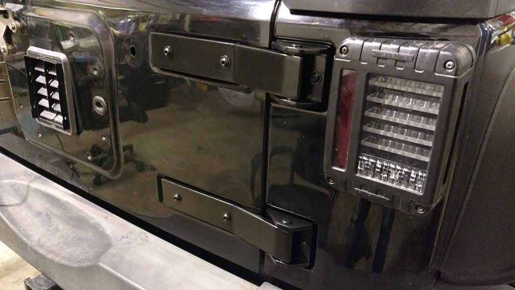 Installing Kentrol Tailgate Hinges, Rear Wiper Arm Cover and Hardtop ...