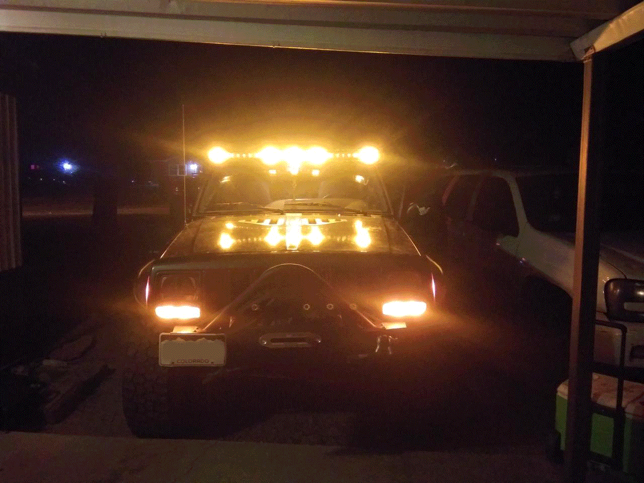 Quadratec J5 LED Light Bar Kit with Windshield Mounting Brackets for 84 ...