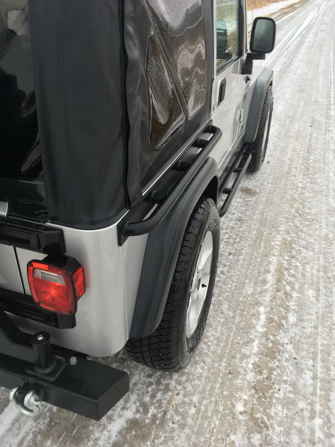 Body Armor Tub Rails for 97-06 Jeep Wrangler TJ | Quadratec