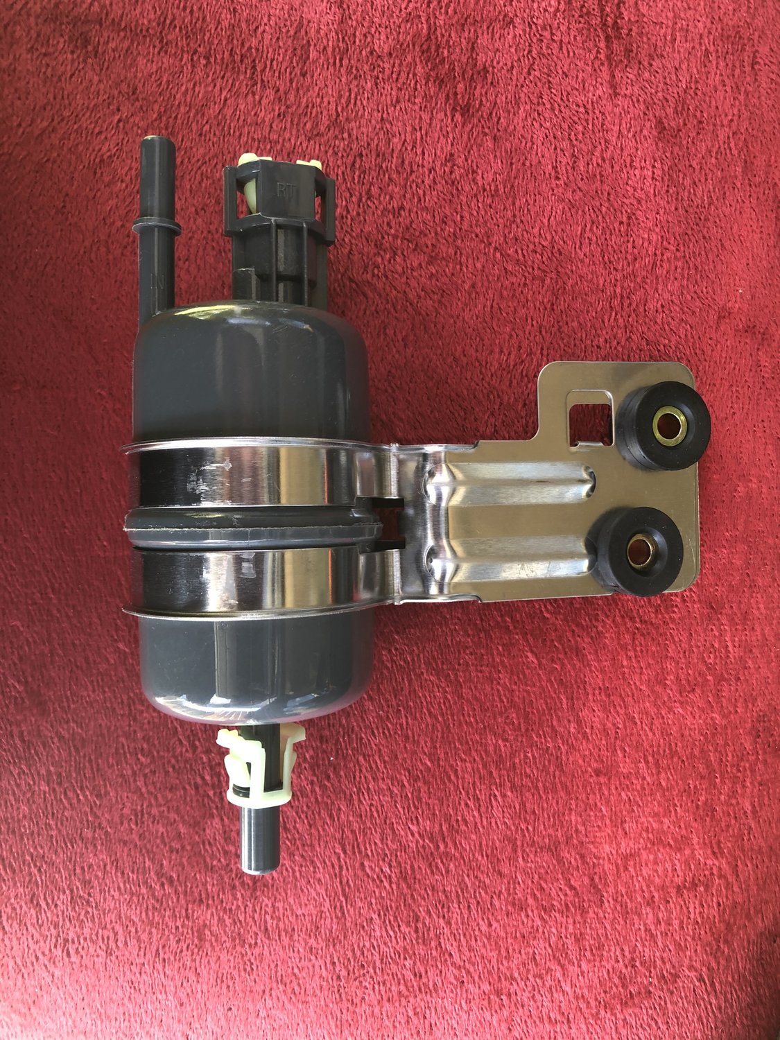 Crown Automotive 52100283AG Fuel Filter for 02-04 Jeep Grand Cherokee ...