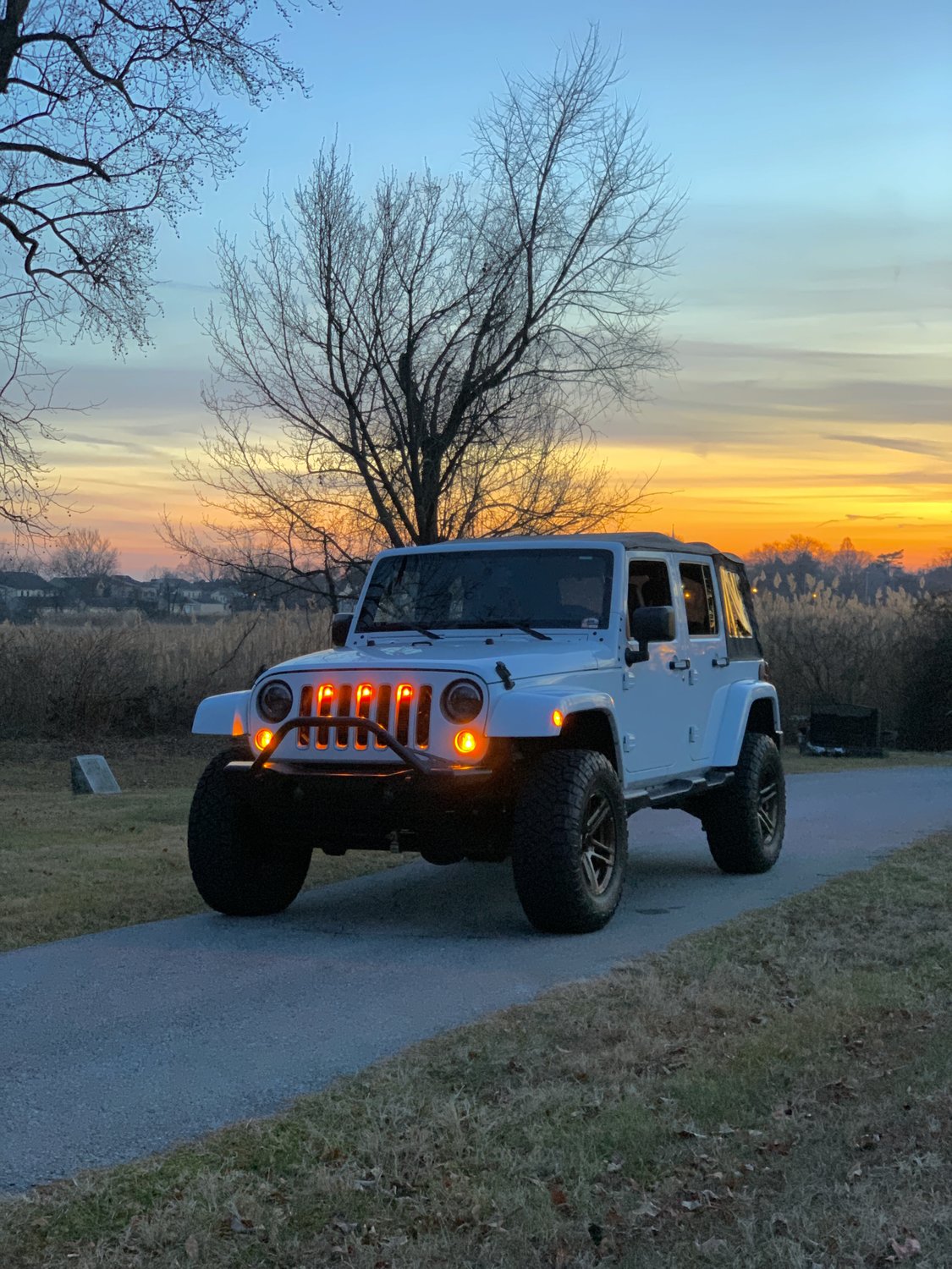 Quadratec Pre-Runner LED Light Bar Kit for 07-18 Jeep Wrangler JK ...