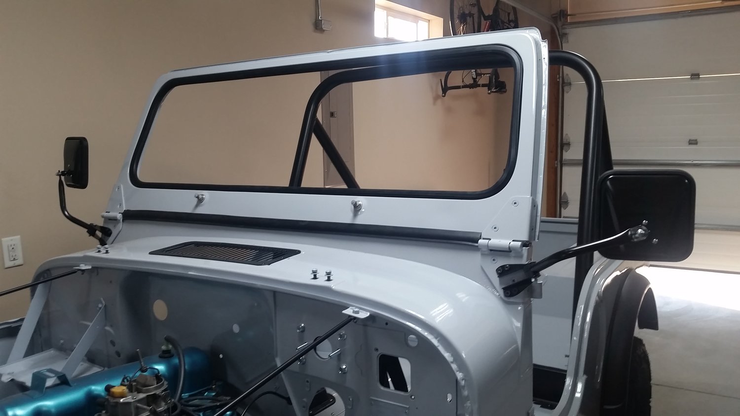 Quadratec Dual Replacement Mirror Set for 76-86 Jeep CJ5 & CJ7 | Quadratec