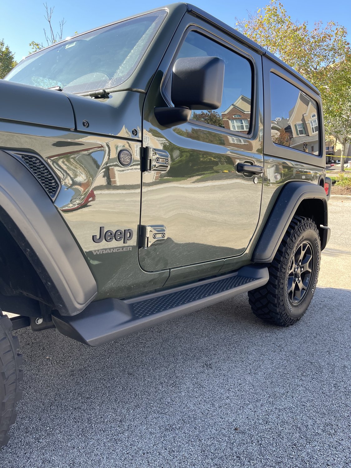 Mopar 82215145AB Production Style Side Steps for 18-24 Jeep Wrangler JL ...