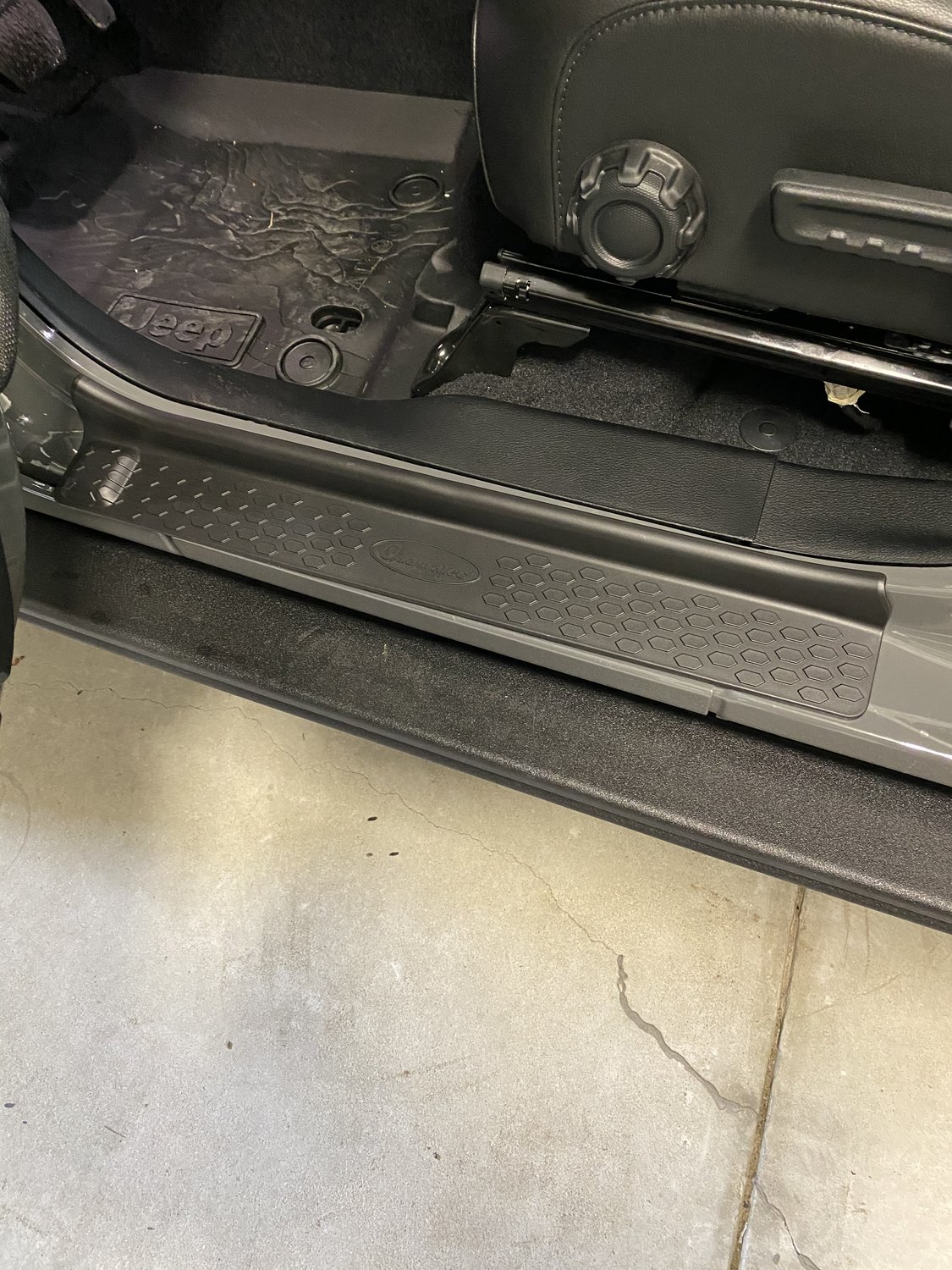 Quadratec Custom Fit Entry Guards for 18-22 Jeep Wrangler JL ...