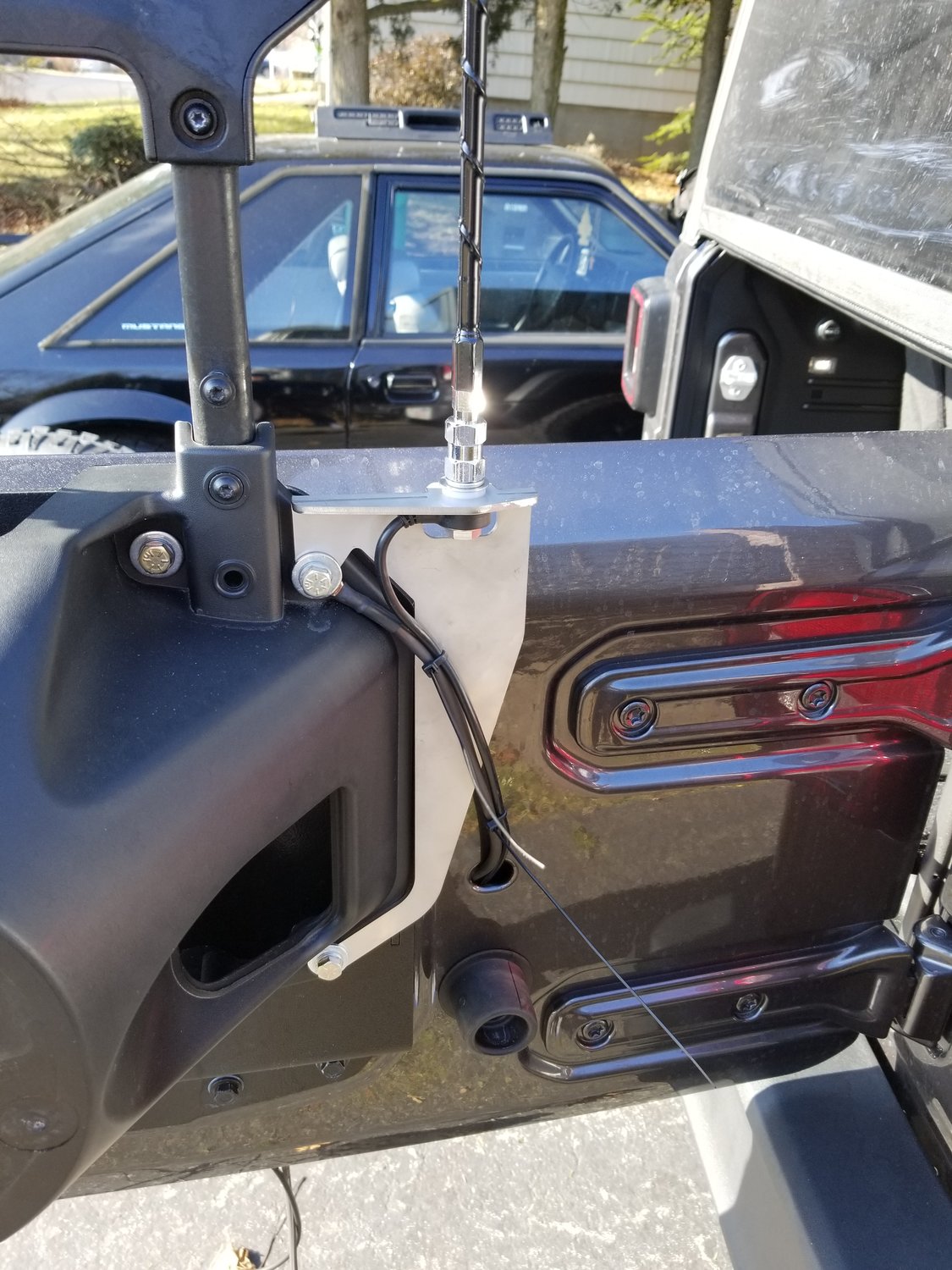 Quadratec Extreme Duty Stainless CB Radio Antenna Rear Tailgate Mount ...