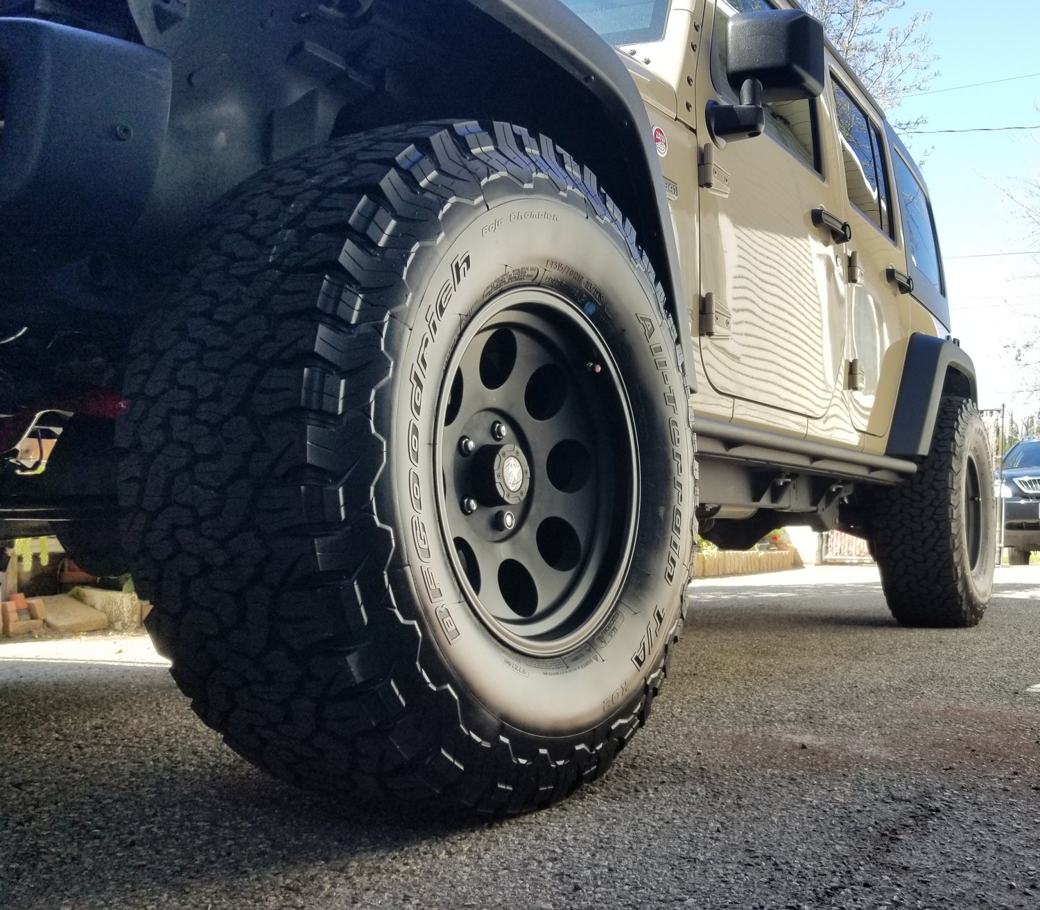 Pro Comp Series 7069 Wheel for 07-23 Jeep Wrangler JL, JK & Gladiator ...