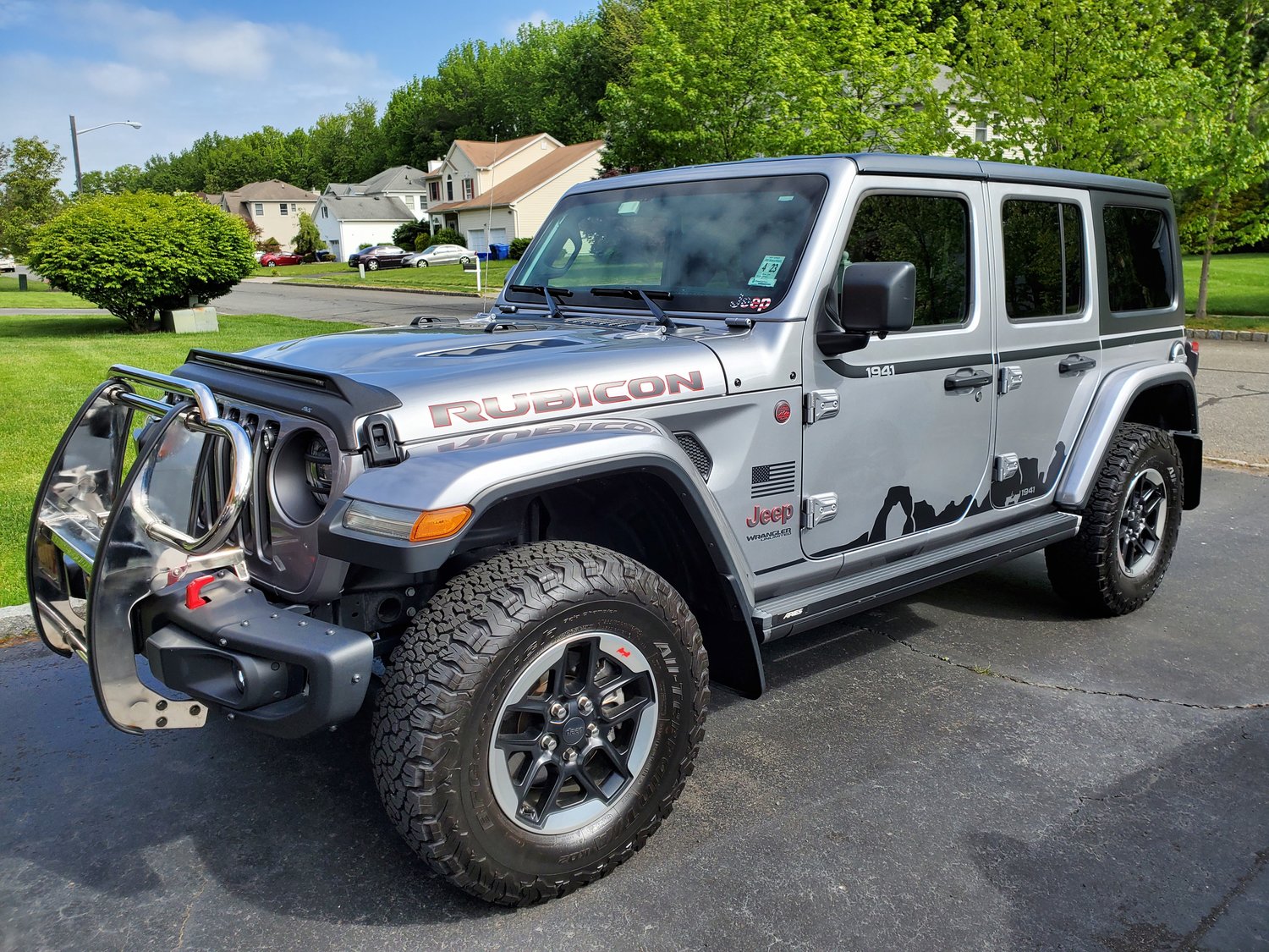 Mopar 82215732 Mountain Side Graphic for 18-20 Jeep Wrangler JL ...