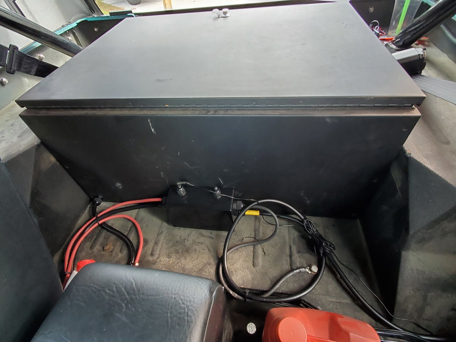 Tuffy 046-01 Jumbo Security Storage Trunk for 76-06 Jeep CJ & Wrangler ...