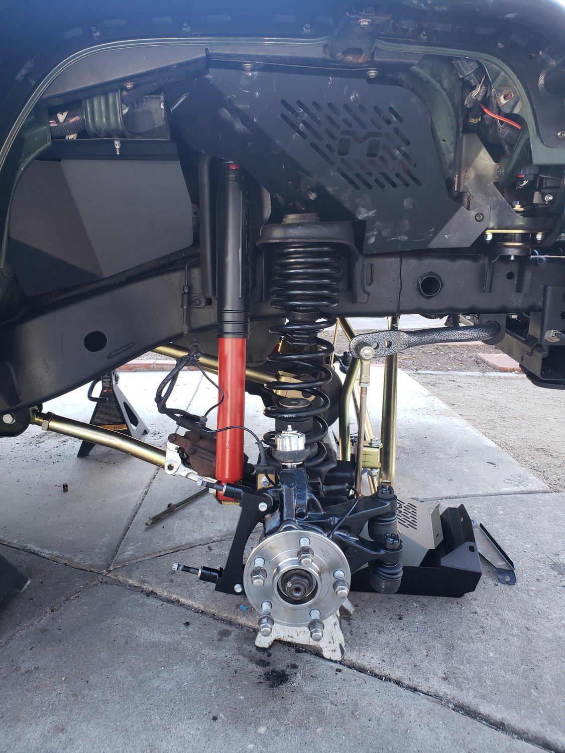 Mopar 52060398AC Hub and Bearing for 07-10 Jeep Wrangler JK | Quadratec