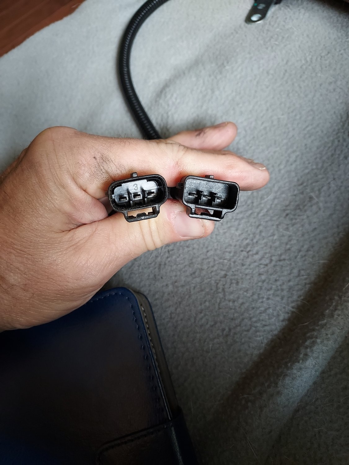 Crown Automotive 56027865AB Crankshaft Position Sensor for 97-04 Jeep ...