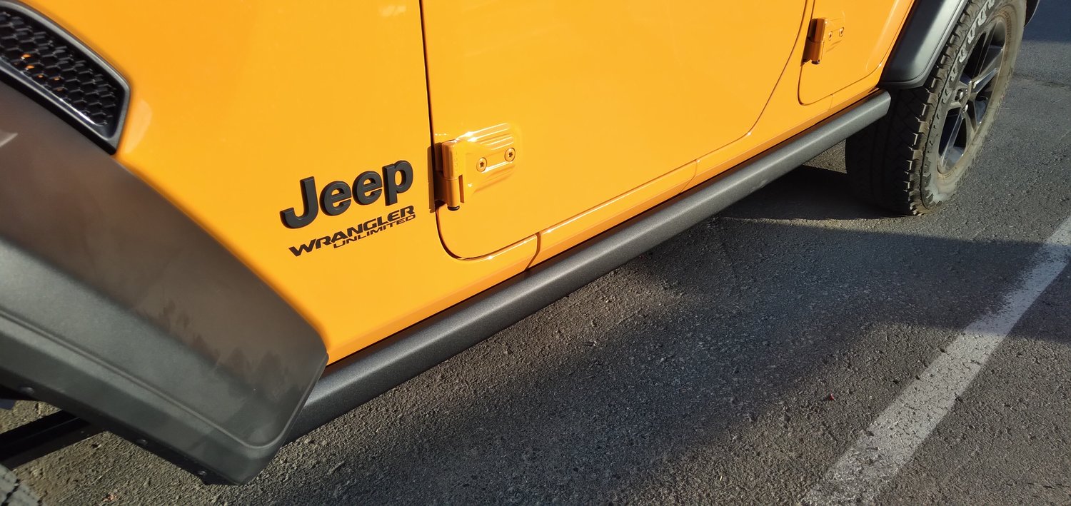 Mopar 82215126 Rubicon Style Rocker Guards for 18-24 Jeep Wrangler JL ...