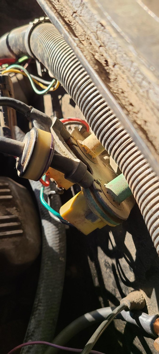 Crown Automotive 33000153 MAP Sensor for 87-95 Jeep Wrangler YJ & 86-95 ...