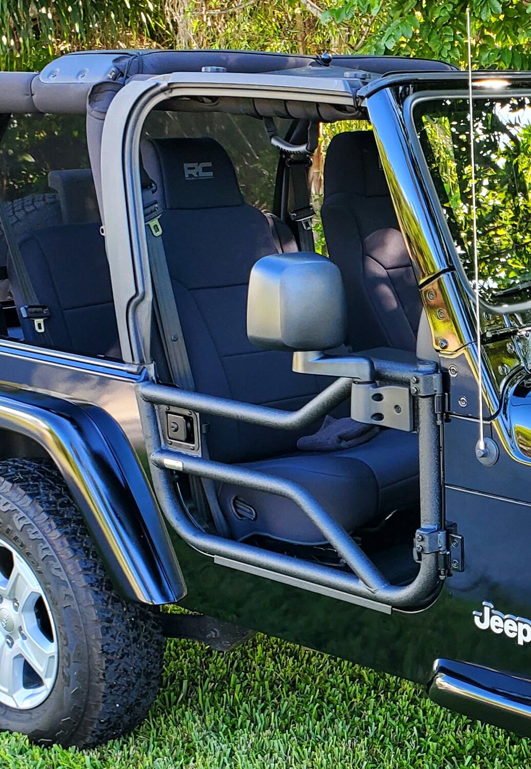 Quadratec 03-06 Factory Styling Replacement Mirror Kit in Black for 87 ...