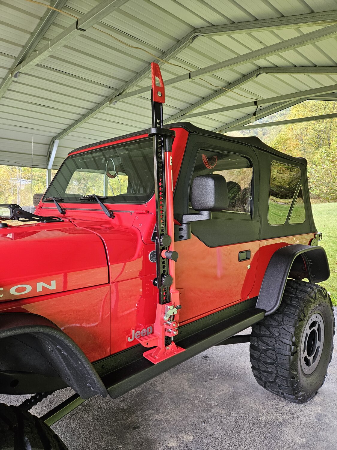 BOLT Driver Side J-Mount for 97-18 Jeep Wrangler TJ & JK | Quadratec