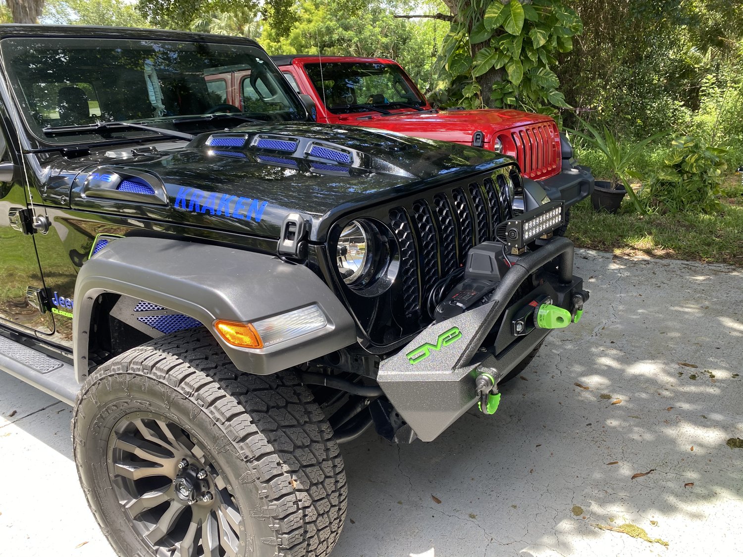 DV8 Offroad HDMBJL-01 Heat Dispersion Hood for 18-21 Jeep Wrangler JL ...