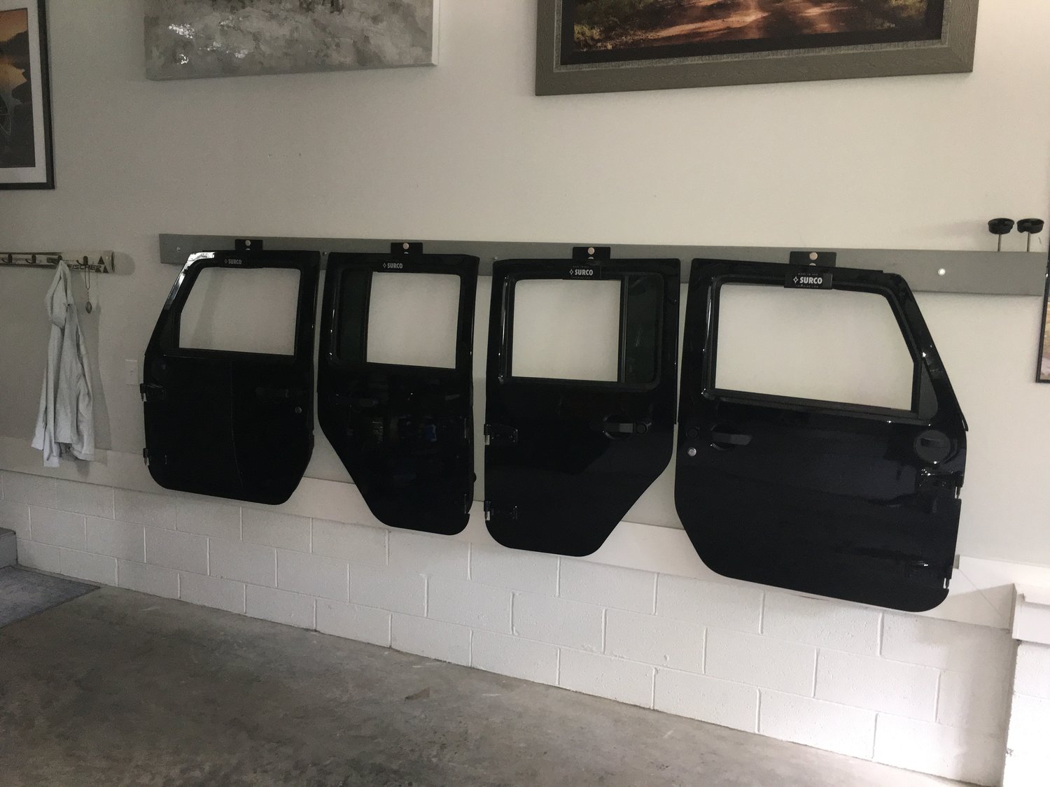 Surco DH1000 Wall Mount Door Hanger | Quadratec