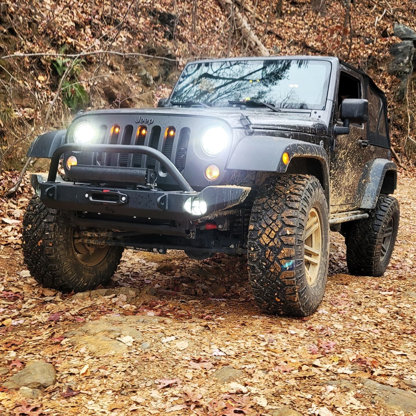 Quadratec Pre-Runner LED Light Bar Kit for 07-18 Jeep Wrangler JK ...