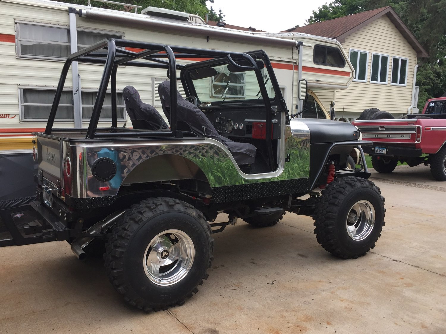 Aqualu 5020 Aluminum Body Tub for 76-83 Jeep CJ-5 | Quadratec