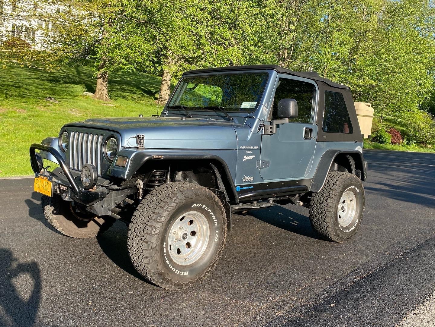 Rock Hard 4X4 Rocker Sliders with Tubing for 97-06 Jeep Wrangler TJ ...