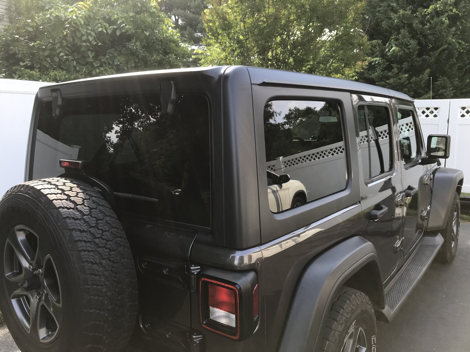 Mopar Hardtop for 18-24 Jeep Wrangler JL Unlimited | Quadratec
