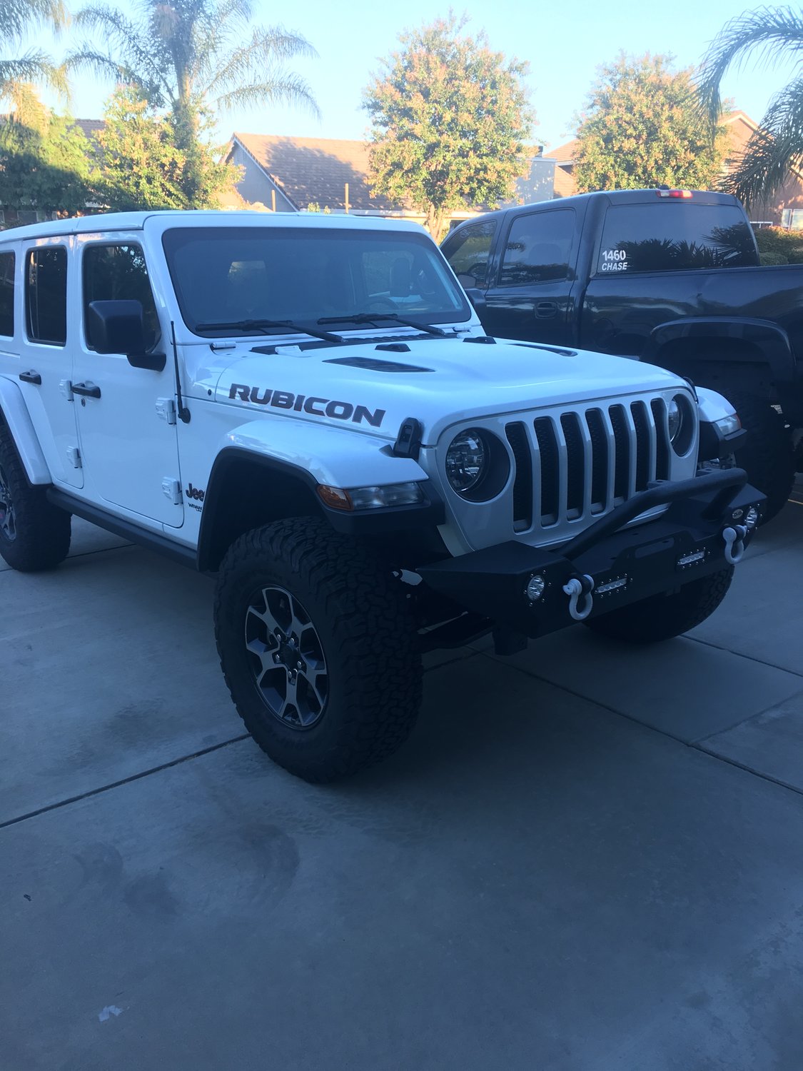 DV8 Offroad FBSHTB-07 FS-7 Front Mid Width Winch Bumper With LED Lights ...