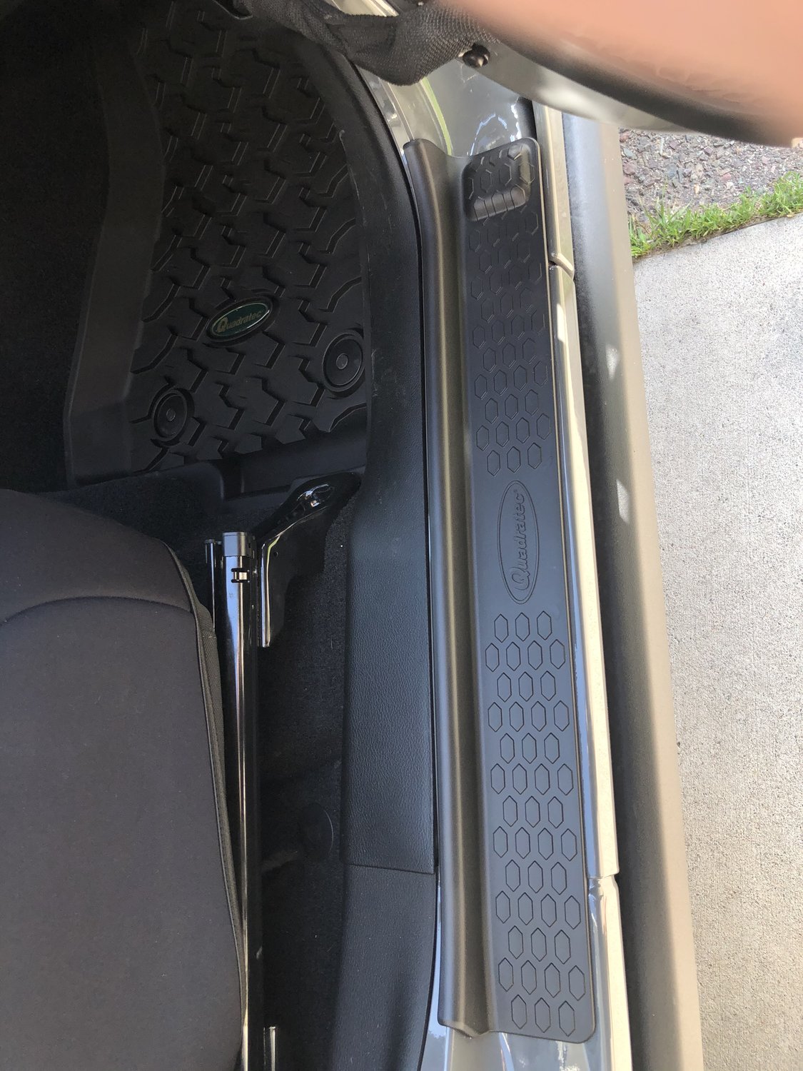 Quadratec Custom Fit Entry Guards for 18-22 Jeep Wrangler JL ...