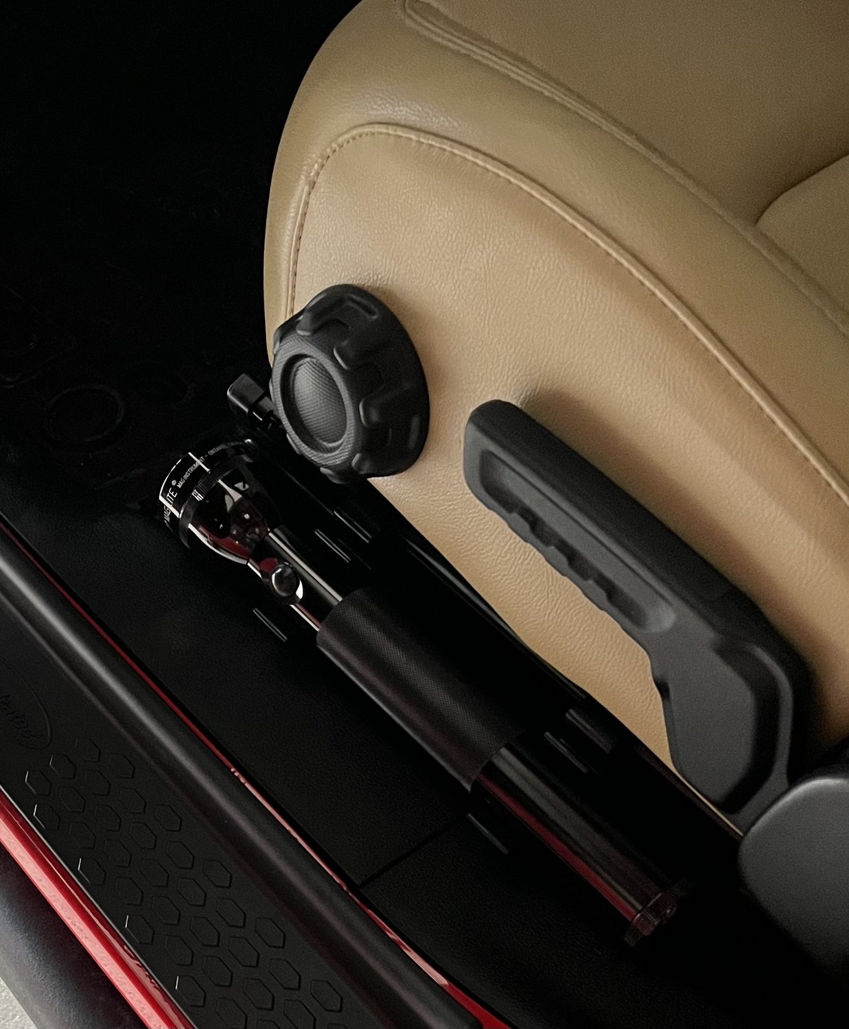 Quadratec Flashlight Holder for 18-23 Jeep Wrangler JL Unlimited ...