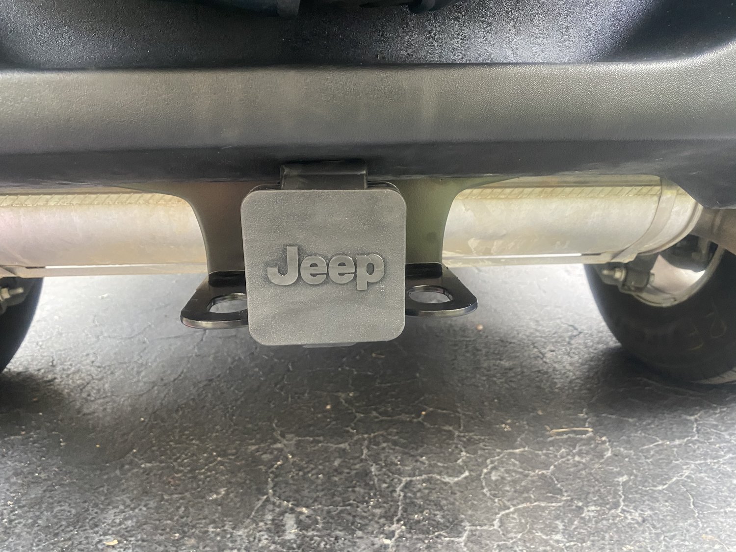 Mopar 68240905AA 2" Receiver Hitch for 18-22 Jeep Wrangler JL | Quadratec