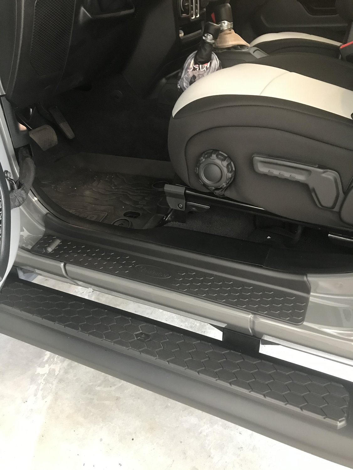 Quadratec Custom Fit Entry Guards for 18-21 Jeep Wrangler JL 2-Door ...