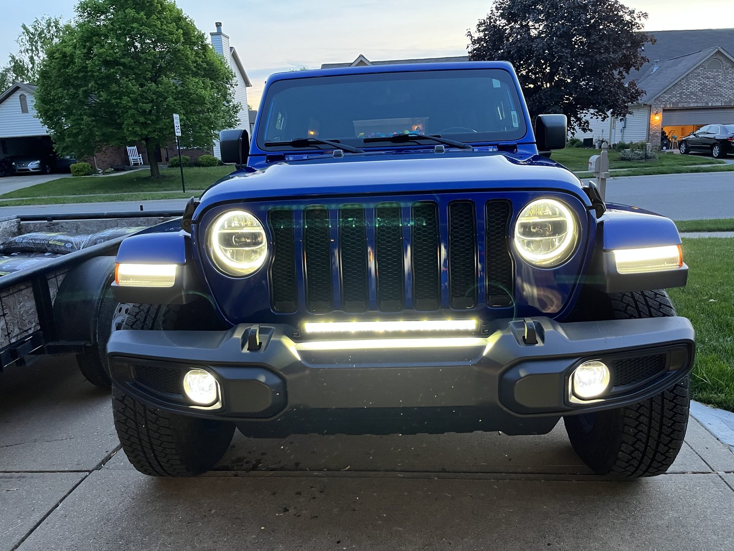 Hella Black Magic LED Light Bar | Quadratec