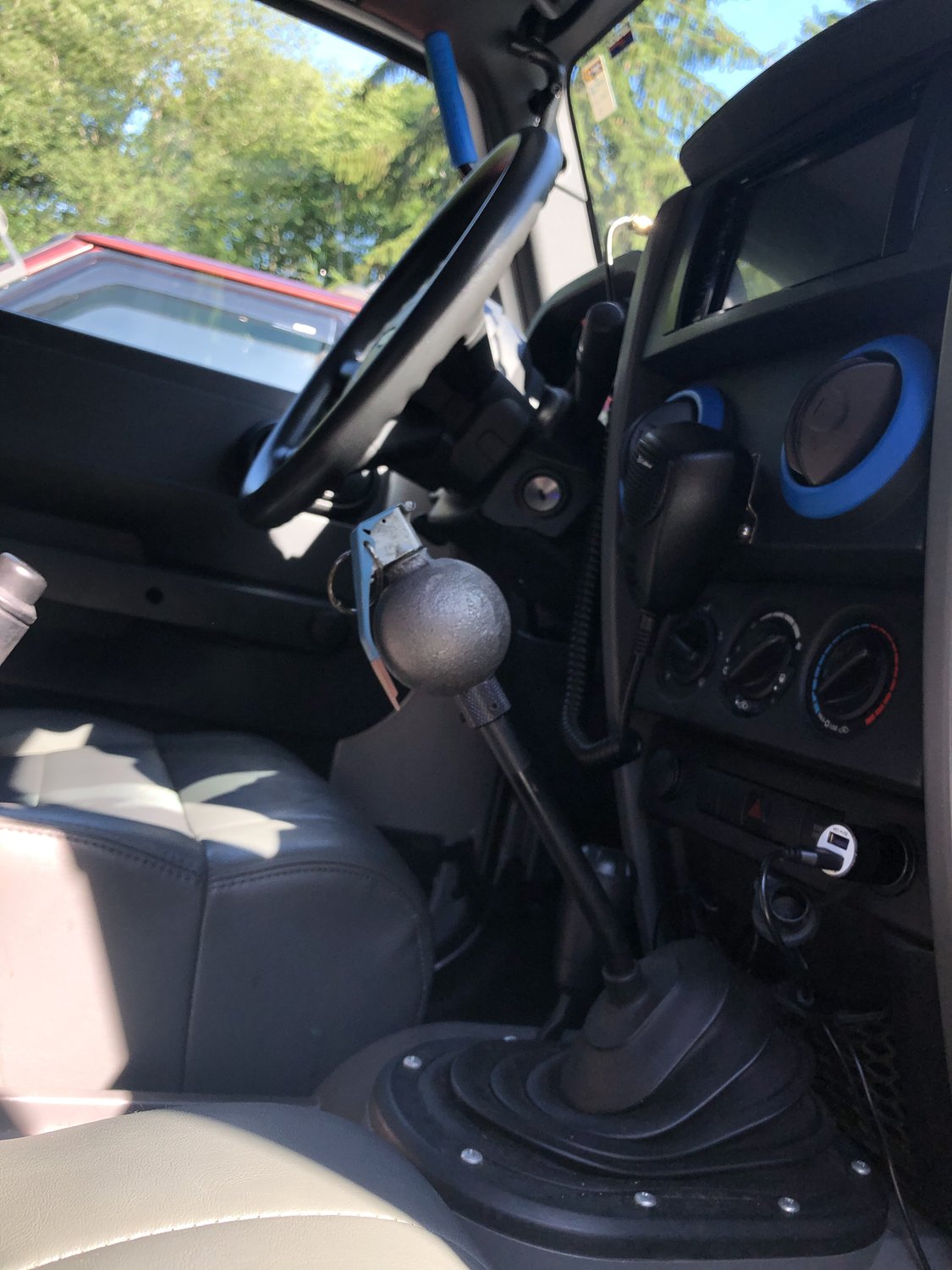 RockNob RN-U-202 WWII Style Baseball Grenade Shift Knob | Quadratec