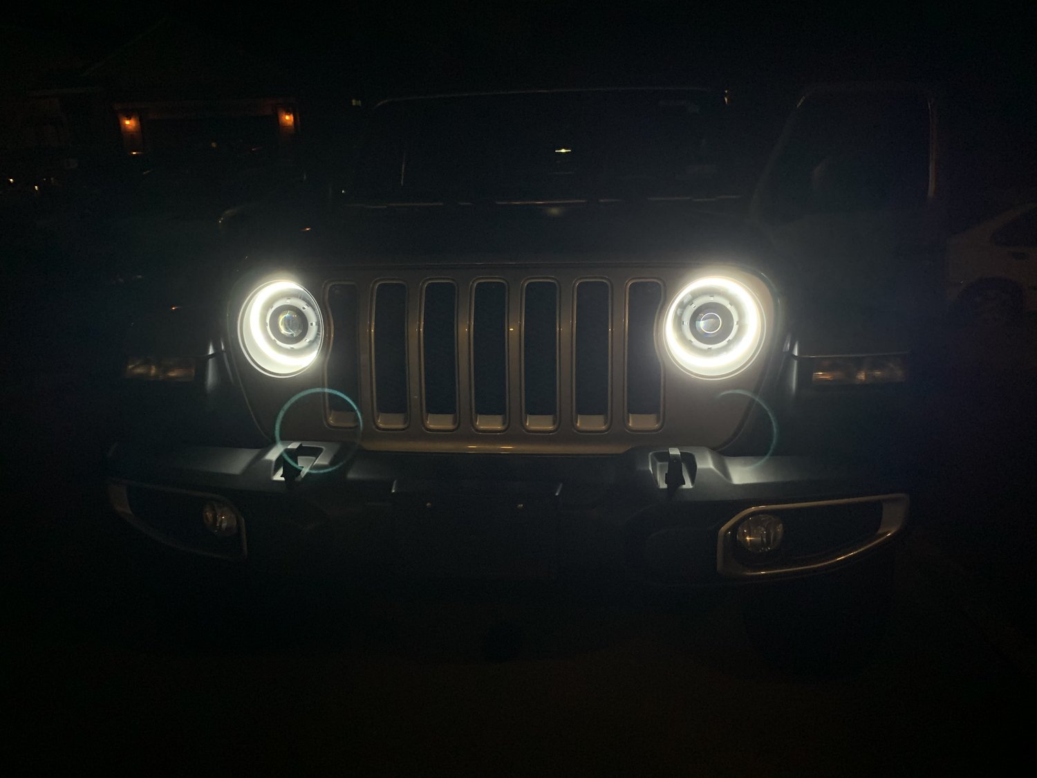 Oracle Lighting Oculus 9" Bi-LED Projector Headlights for 18-24 Jeep ...