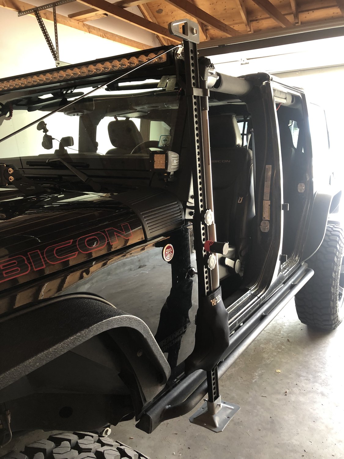 BOLT Driver Side J-Mount for 97-18 Jeep Wrangler TJ & JK | Quadratec