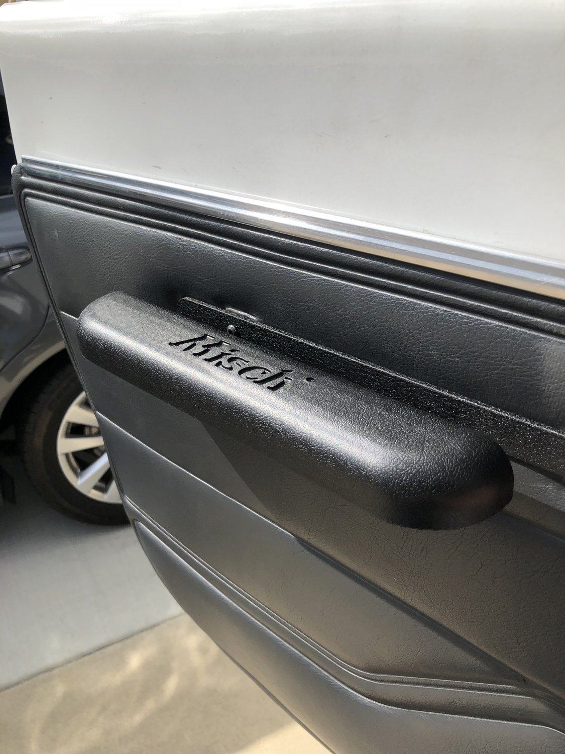 Misch 4X4 YJARMREST Arm Rests for 76-95 Jeep CJ-7, CJ-8 Scrambler ...