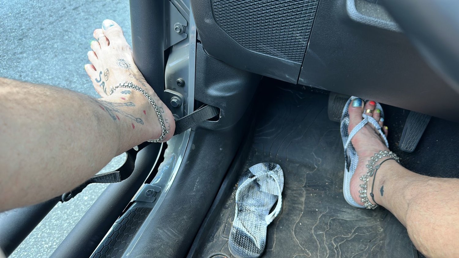 Mopar 77072496AC Front Tube Doors for 18-24 Jeep Wrangler JL | Quadratec