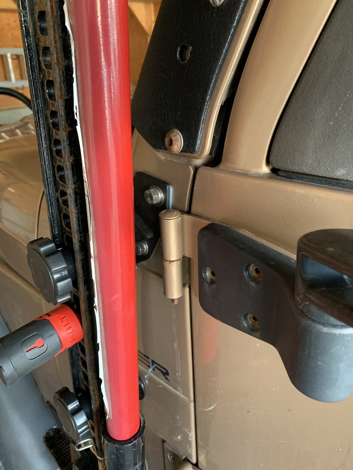 BOLT Driver Side J-Mount for 97-18 Jeep Wrangler TJ & JK | Quadratec