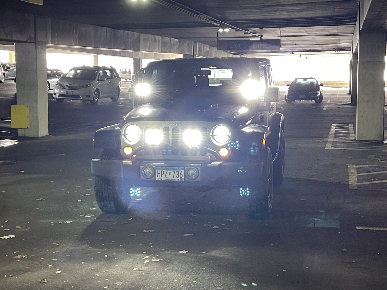 Mopar 123220RR Light Bar for 07-18 Jeep Wrangler JK | Quadratec