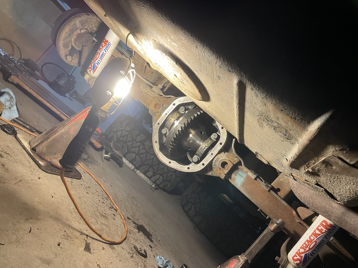 Yukon Gear & Axle Grizzly Locker for Jeep Wrangler TJ, CJ & XJ Dana 44 ...