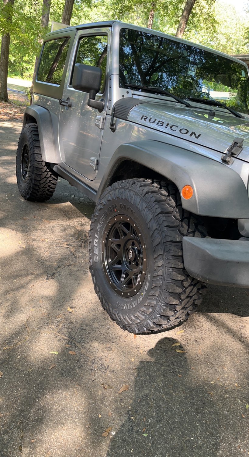 Dirty Life Race Wheels Theory 9305 Street Series Wheel for 07-24 Jeep ...
