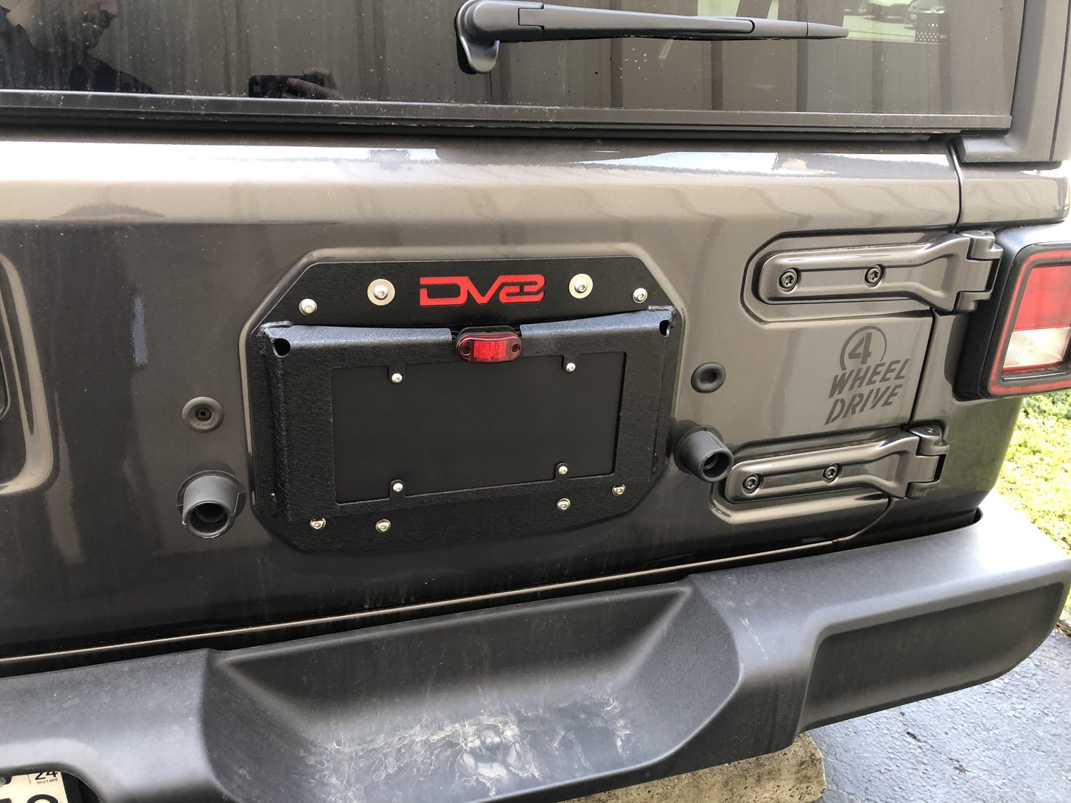 DV8 Offroad Spare Tire Delete Kit for 18-20 Jeep Wrangler JL | Quadratec