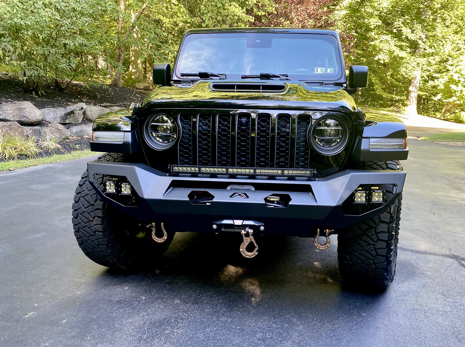 Fab Fours Matrix Front Bumper for 18-20 Jeep Wrangler JL & Gladiator JT ...