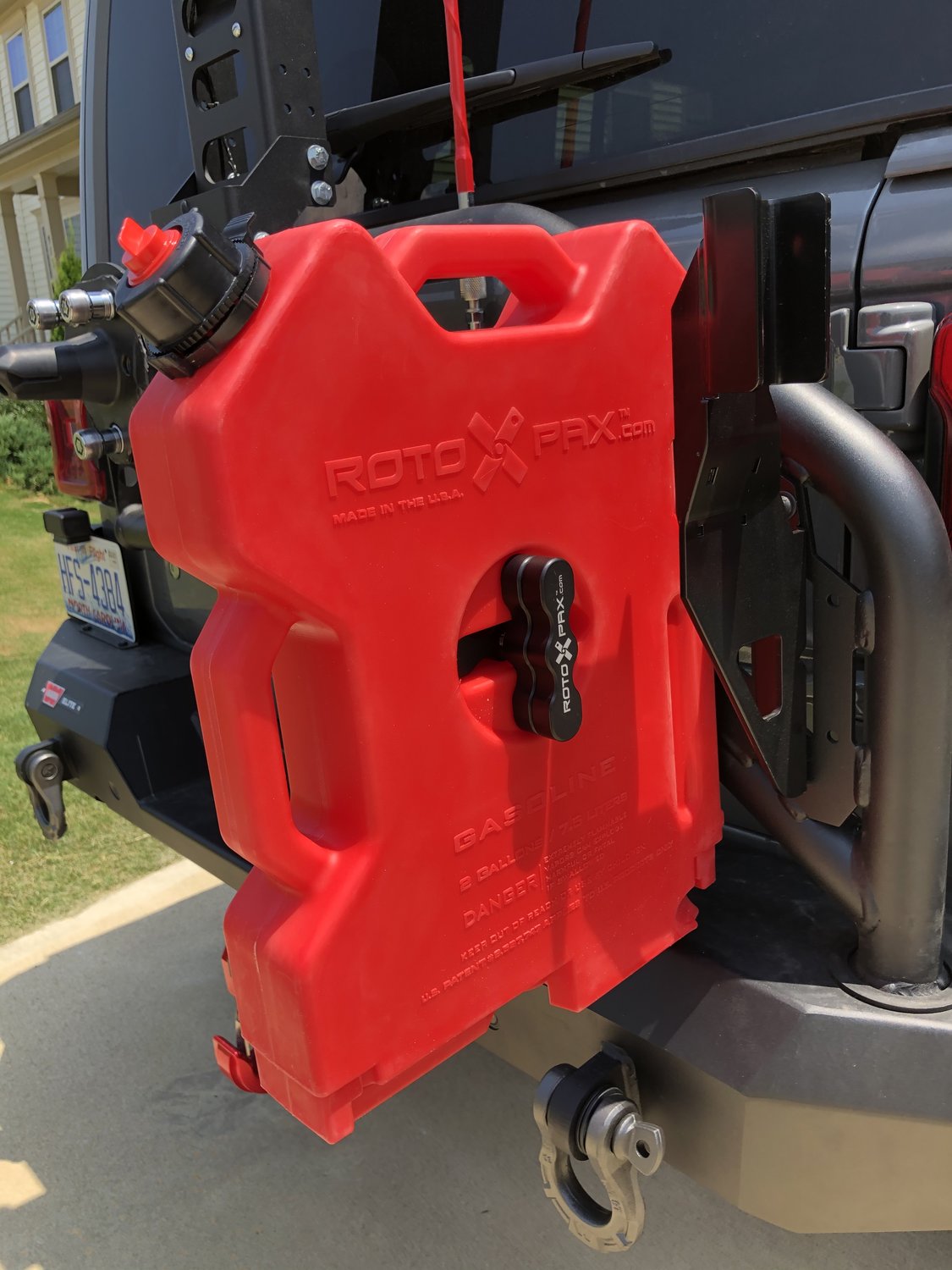 WARN 102668 Rotopax Mounting Bracket for 18-20 Jeep Wrangler JL | Quadratec