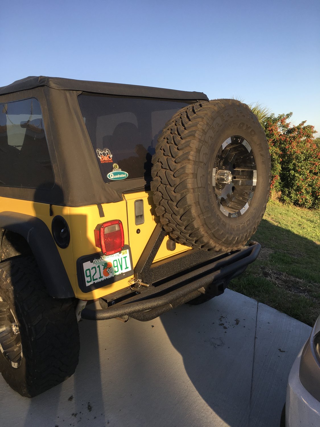 Quadratec QRC Front Bumper, Rocker Guards & Rear Bumper for 87-06 Jeep ...