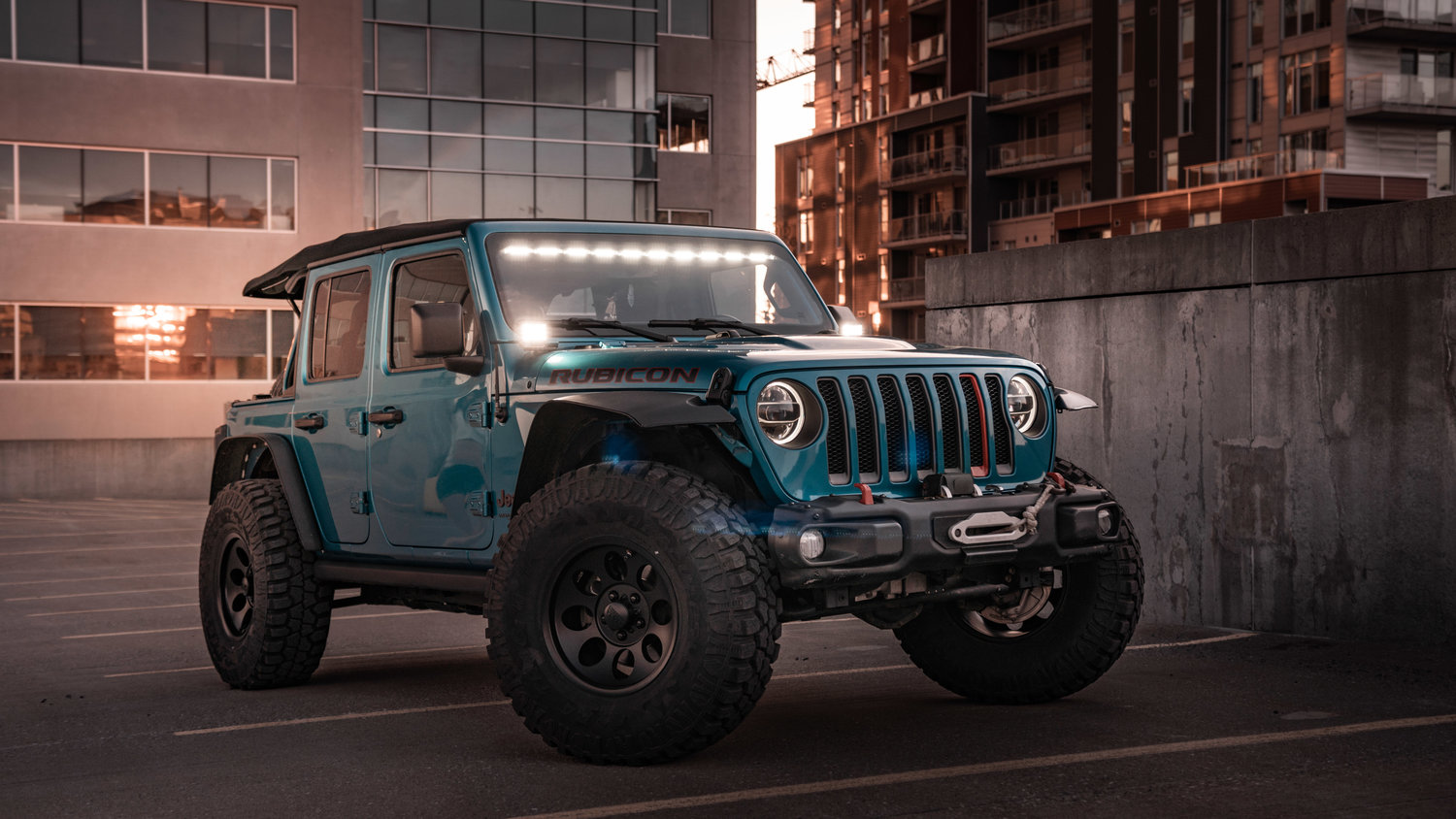 Quadratec LED Interior Mount 50” Stealth Light Bar for 18-23 Jeep ...