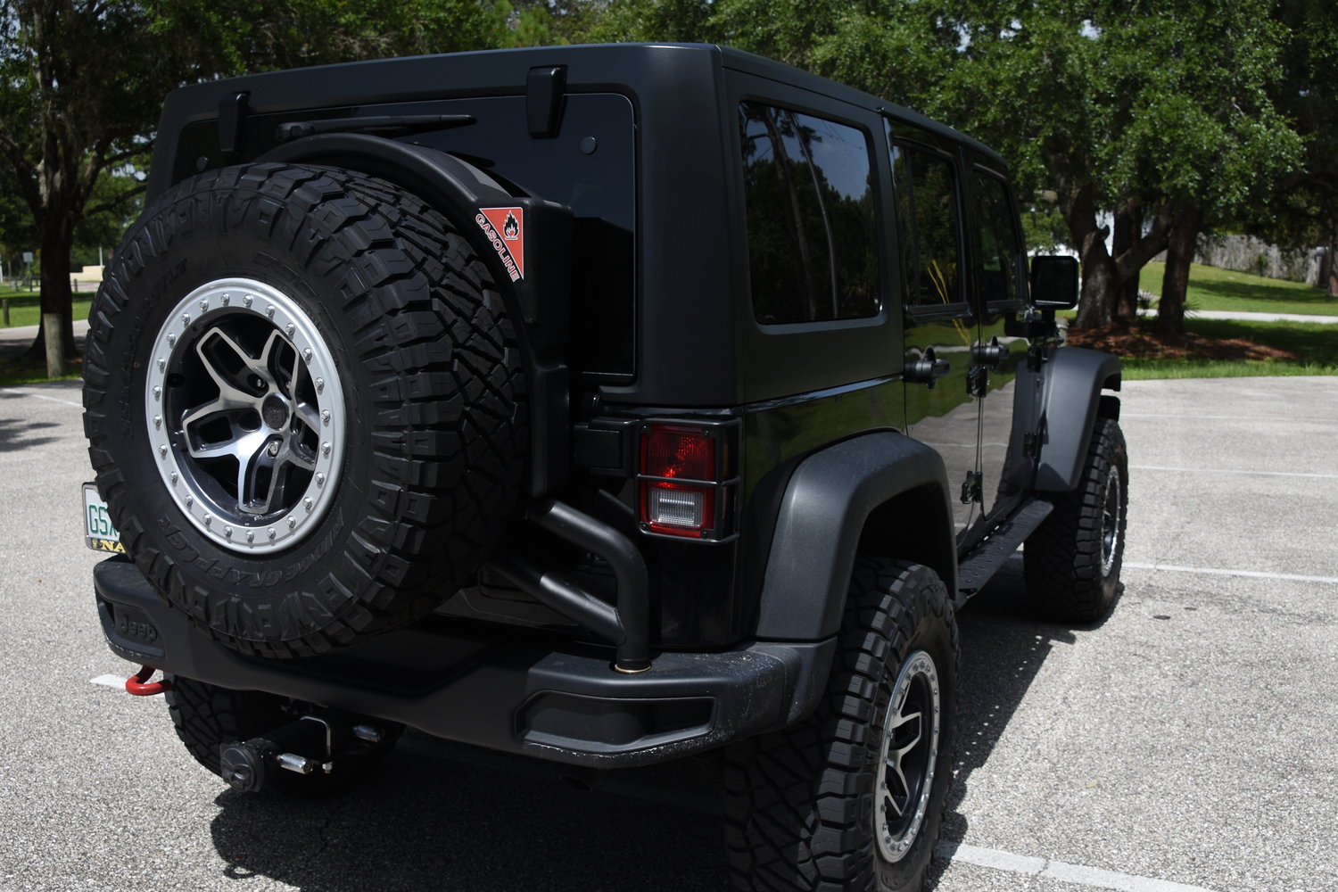 AEV 10305025AA Rear Tire Carrier Upgrade Kit for 12-18 Jeep Wrangler JK ...