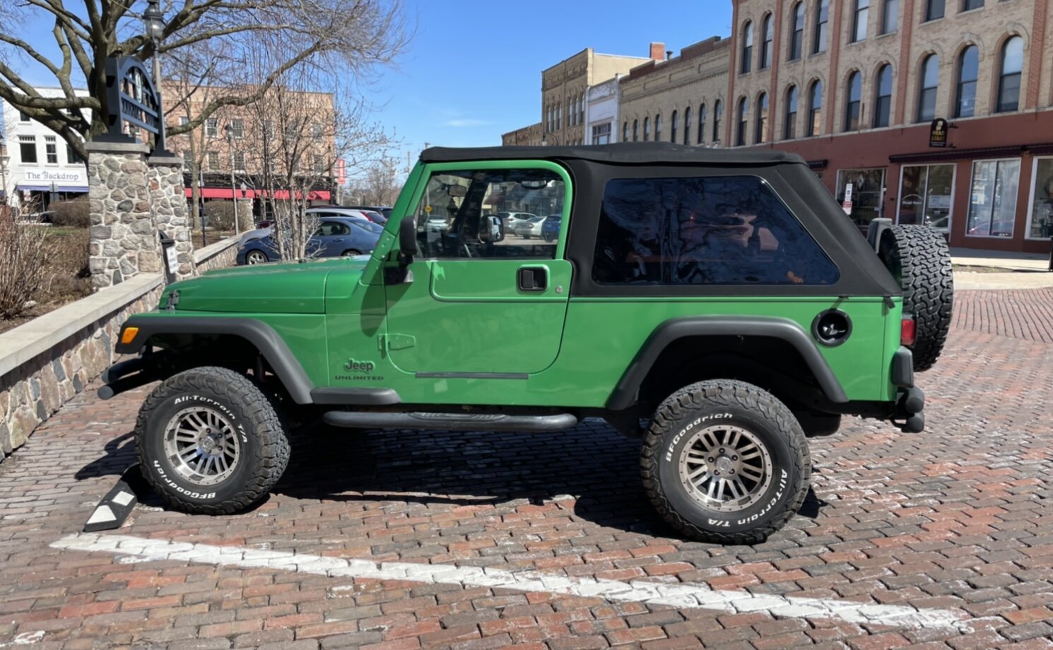 Bestop Trektop NX Soft Top for 04-06 Jeep Wrangler Unlimited TJ | Quadratec