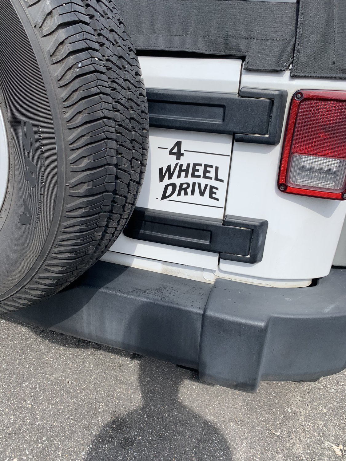 Quadratec Premium Vinyl 4 Wheel Drive Decal | Quadratec