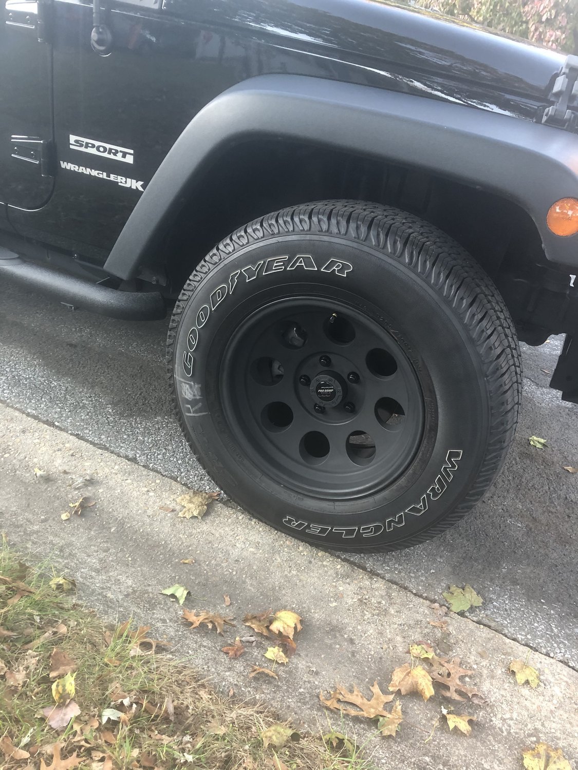 Pro Comp Series 7069 Wheel for 07-23 Jeep Wrangler JL, JK & Gladiator ...