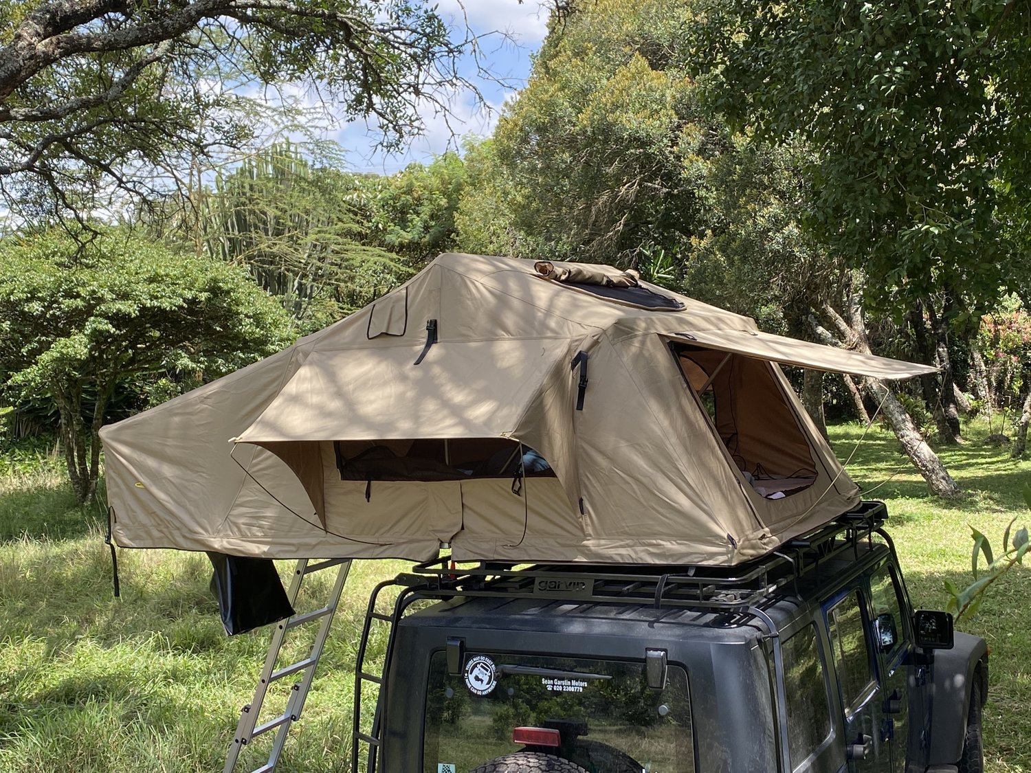 Smittybilt 2883 Overlander XL Tent | Quadratec